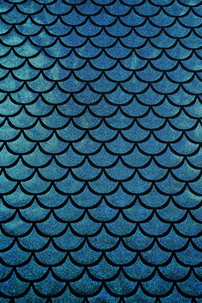 Turquoise Dragon Scale – We Love Stretch